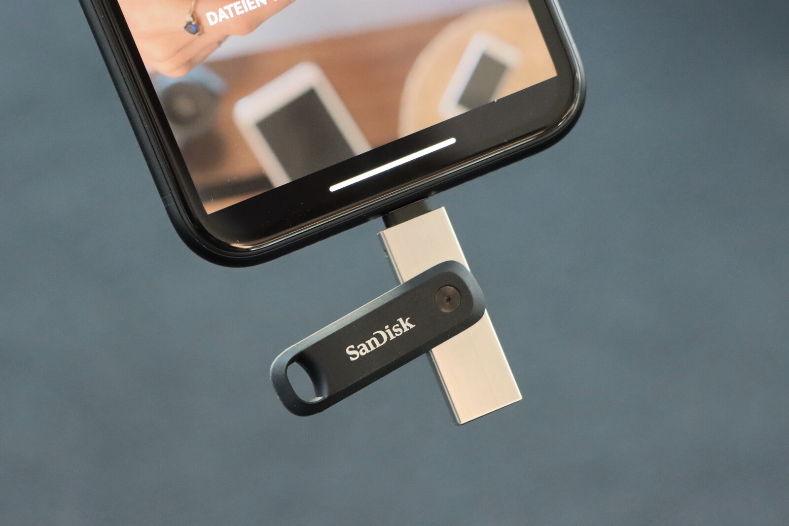 Sandisk iXpand Flash Drive Go im Test: Ein Speicherstick für das iPhone ...