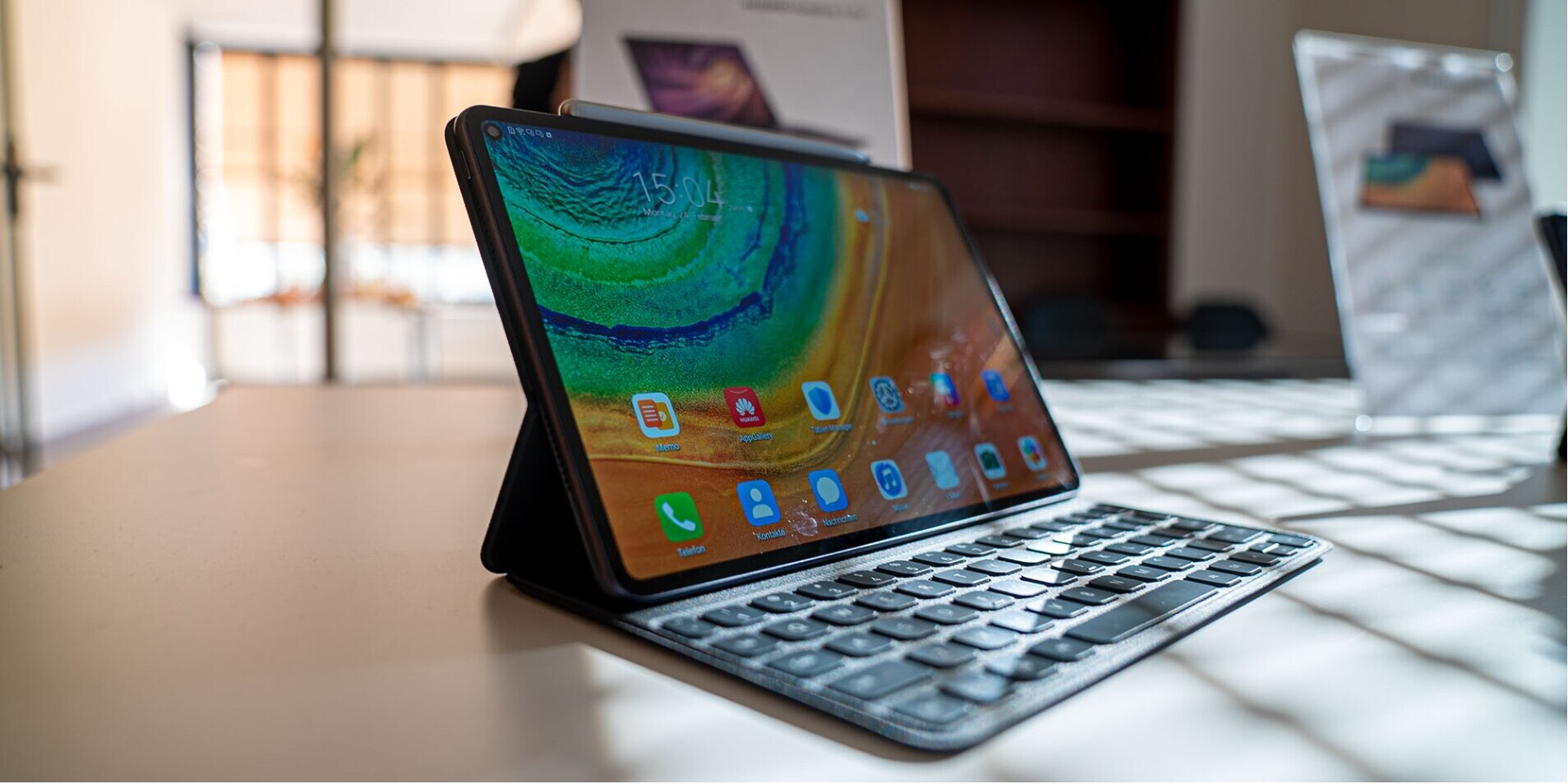 Huawei in Barcelona: Foldable smartphone, laptops and a new tablet ...