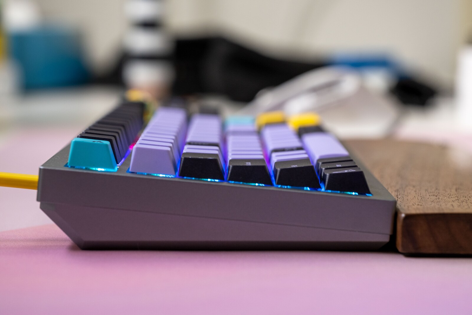 Keychron Q3 review: proven keyboard concept relaunched as a tenkeyless ...