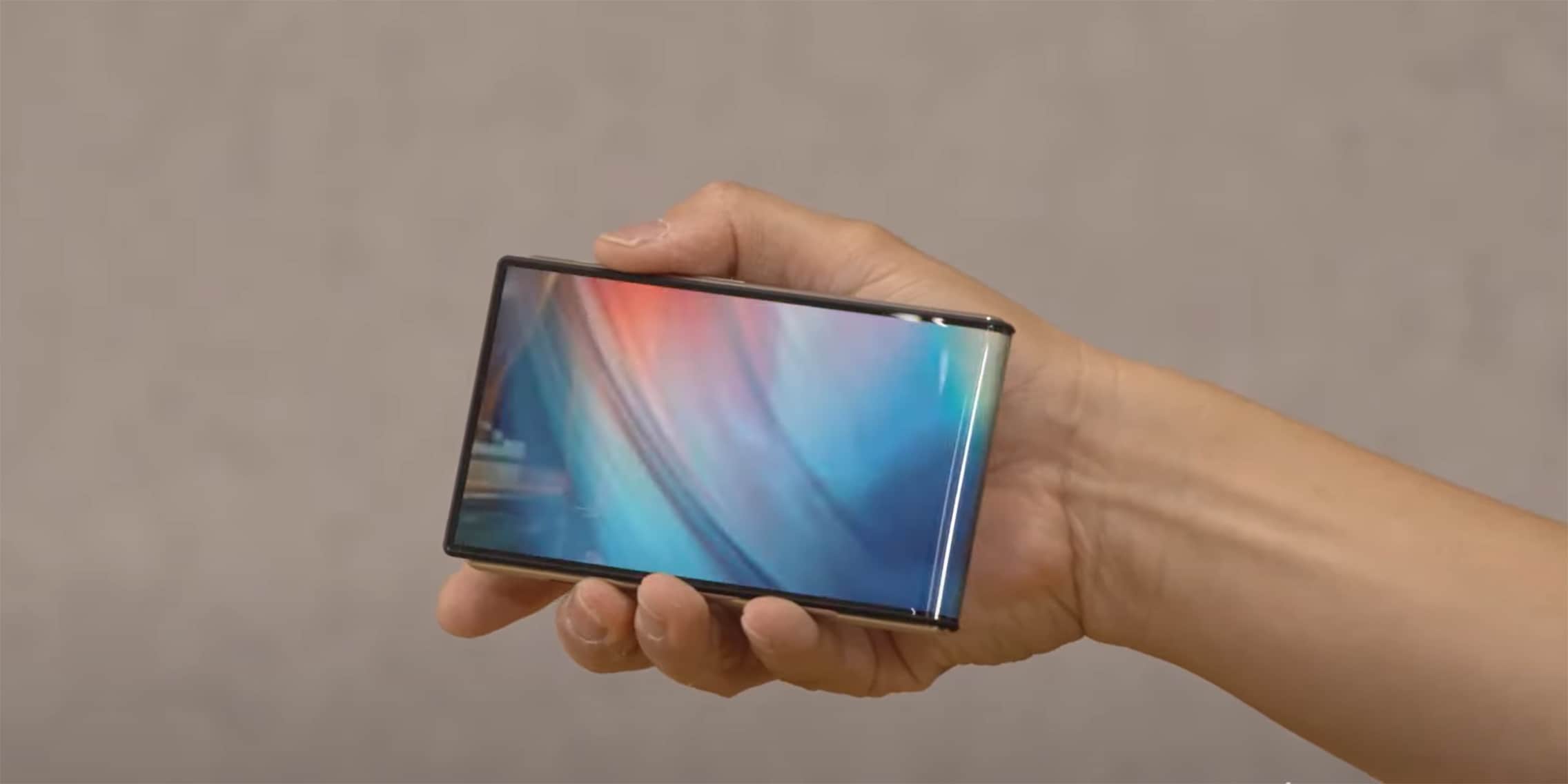 Technology for the future: Motorola shows smartphone with rolling-out ...