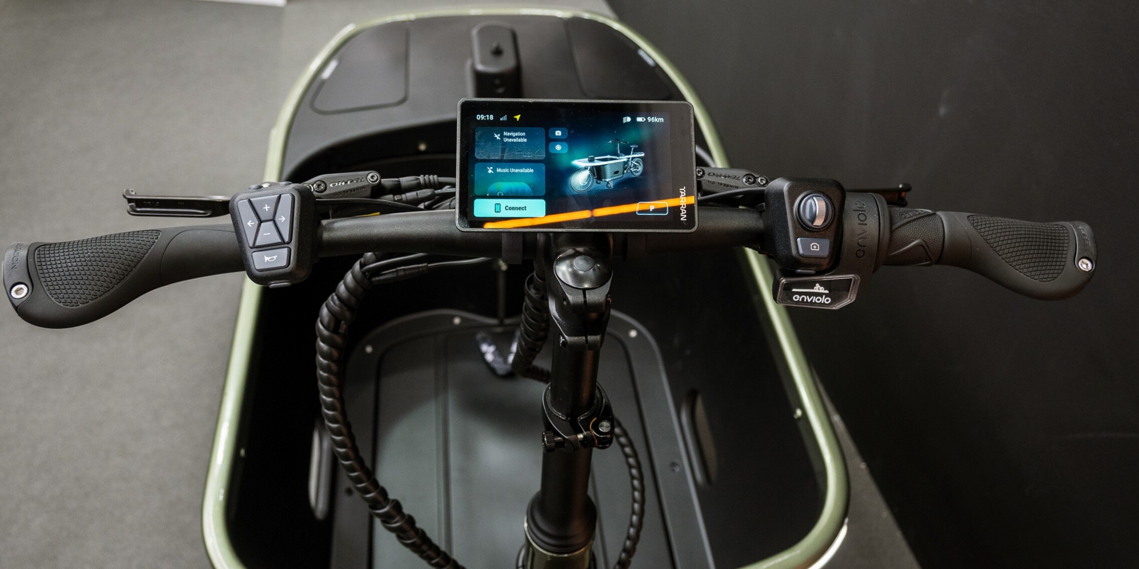 The "T1 Pro" cargo bike from Tarran is packed with technology - Galaxus